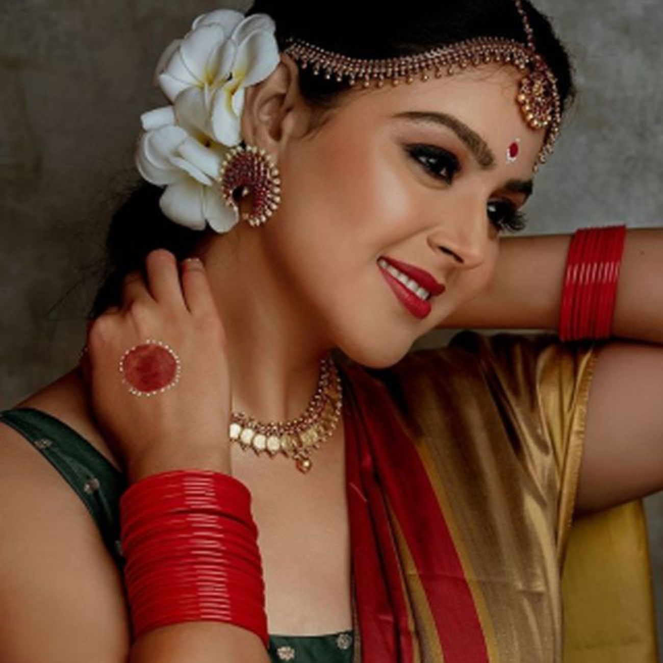 Monal Gajjar | Husband name | Age | Height | Marriage